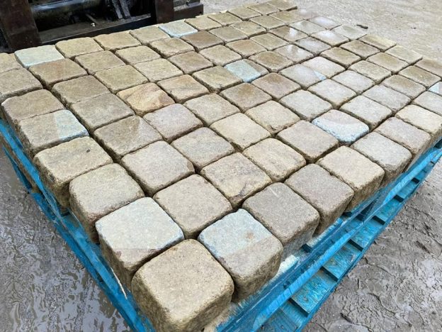 Sandstone Cobbles - Yorkstone cobbles - Yorkstone Paving Supplies